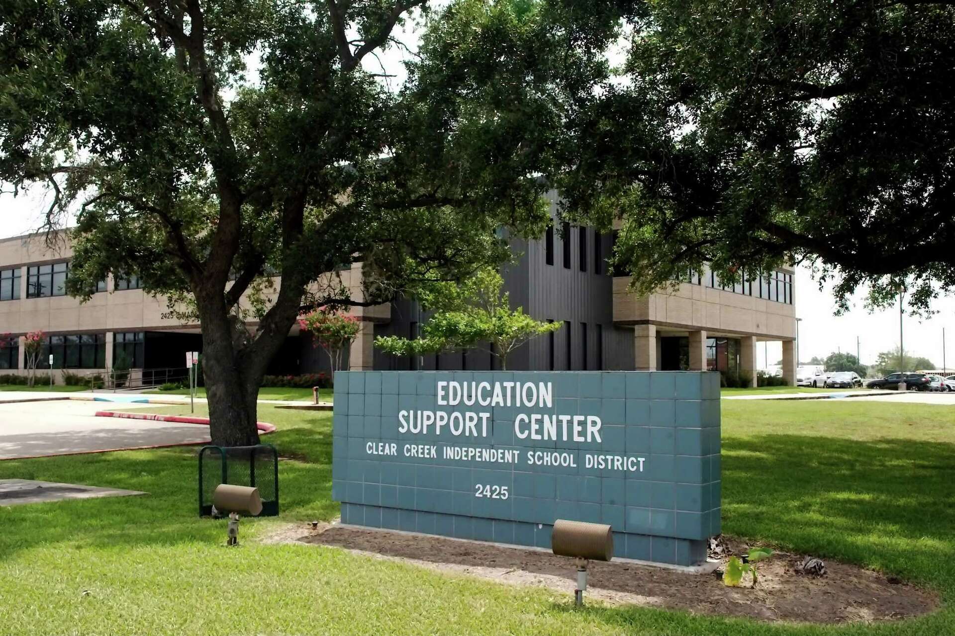 Clear Creek Isd Teacher Raises Increase To Starting Salary Approved