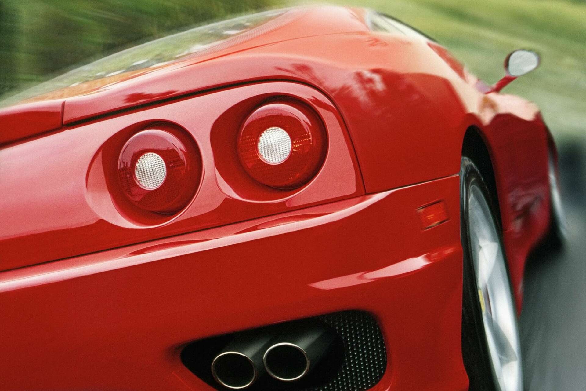 VIDEO: Man crashes $300K Ferrari at Houston car event