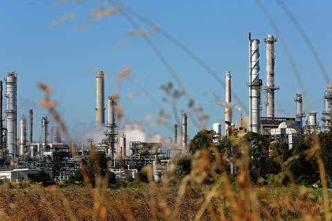 Martinez refinery fire released cancer-causing chemicals into the air