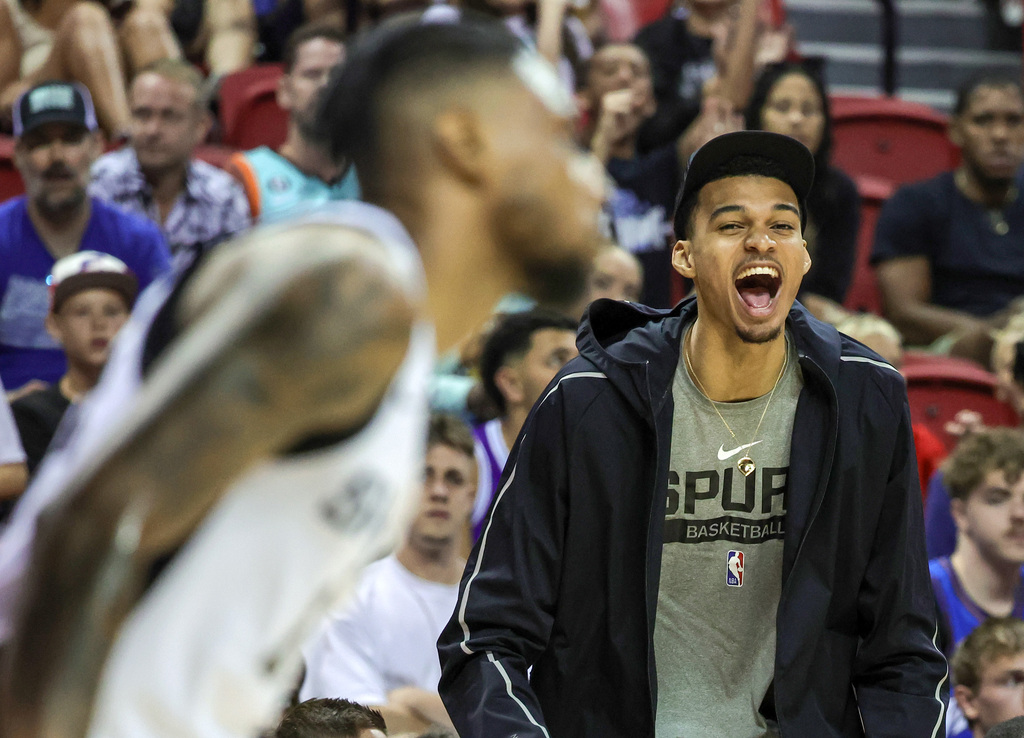 Victor Wembanyama haircut gets praise from Reddit users