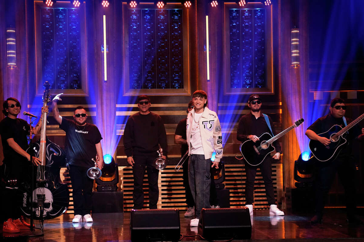 Peso Pluma's 'Doble P' tour arrives at the AT&T Center on Sunday