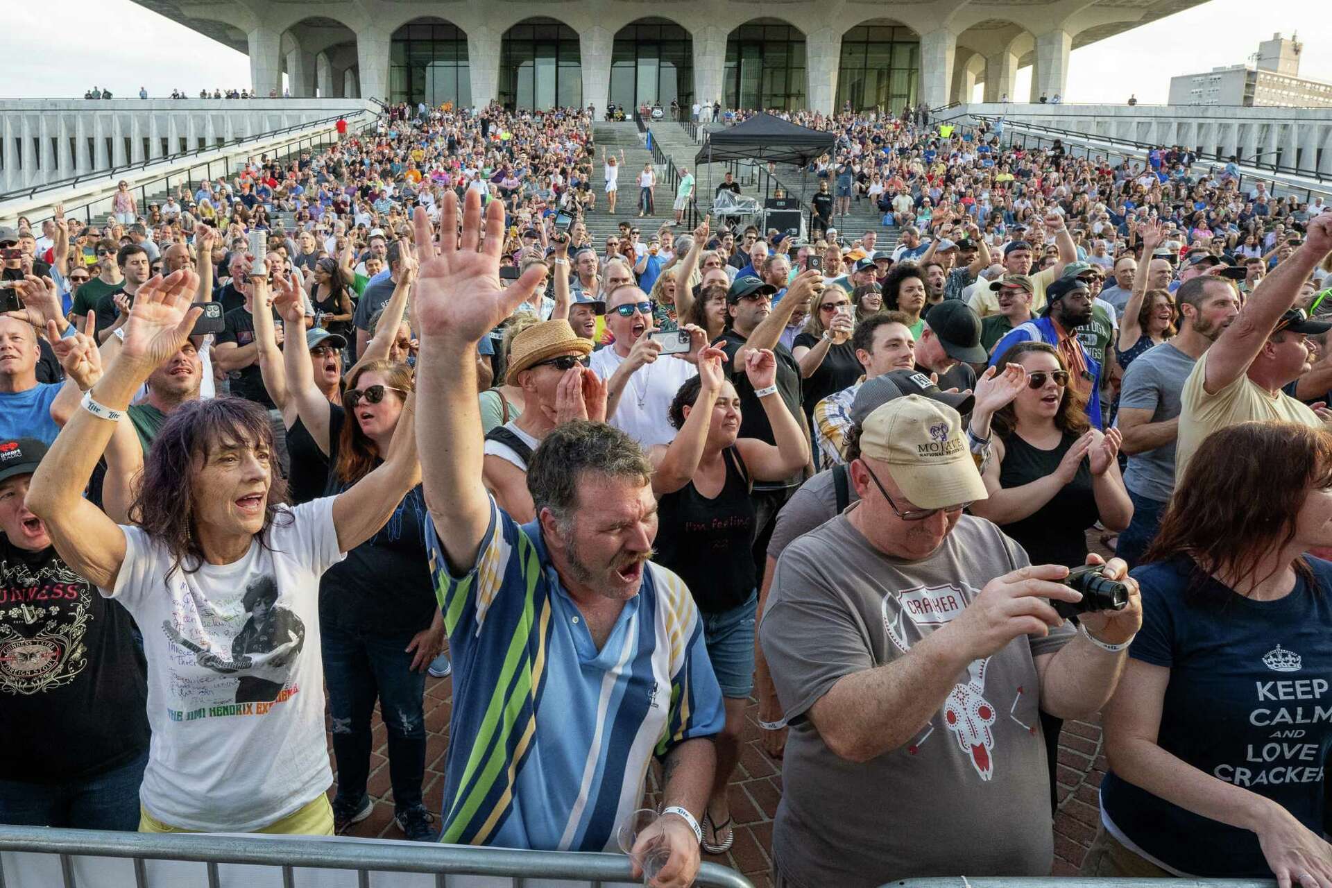 Rob Base, CL Smooth free Plaza concert moved to Corning Preserve