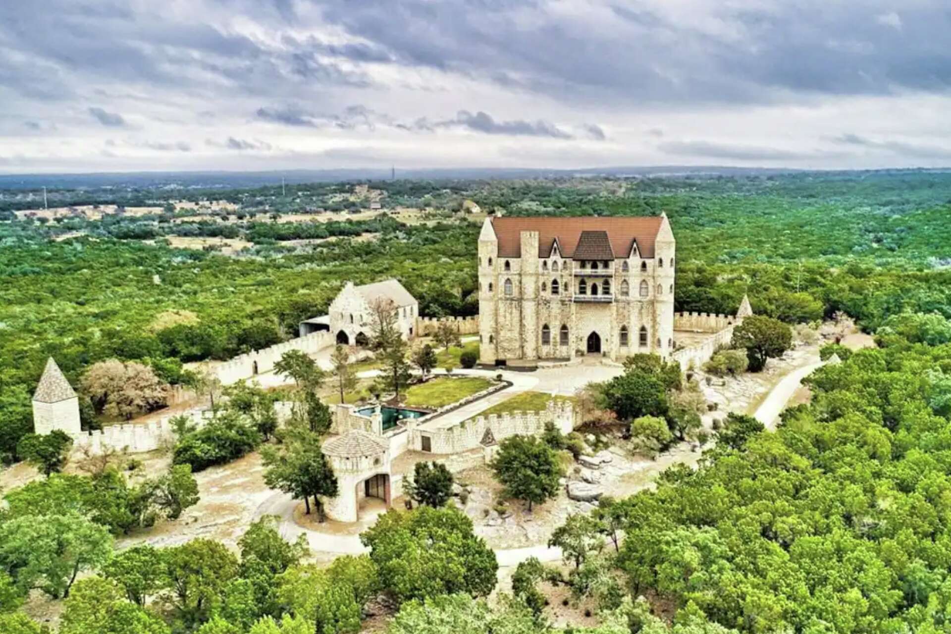 Falkenstein Castle for rent on Airbnb in Texas Hill Country