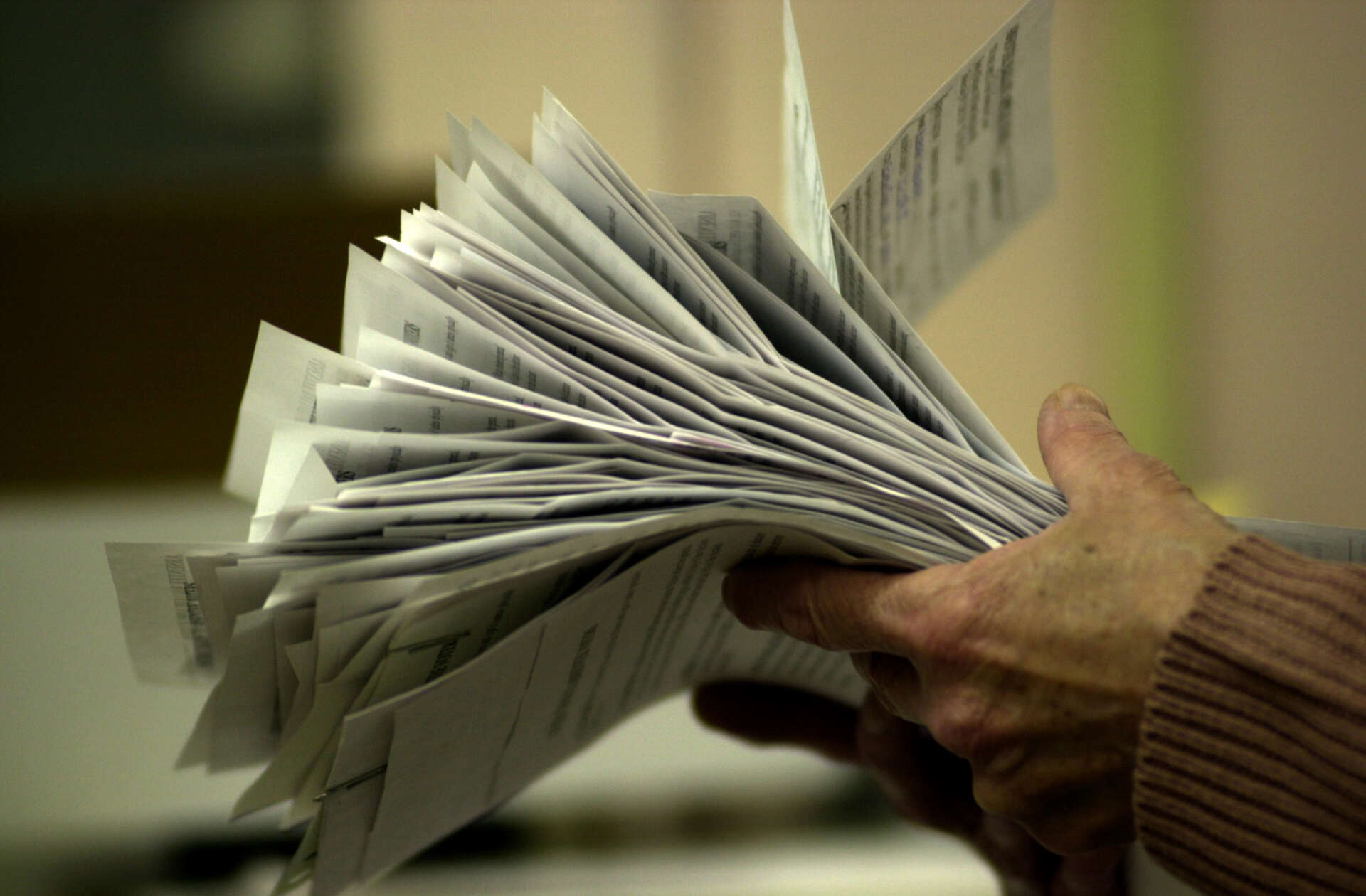N.Y. absentee voting law heads to court ahead of election
