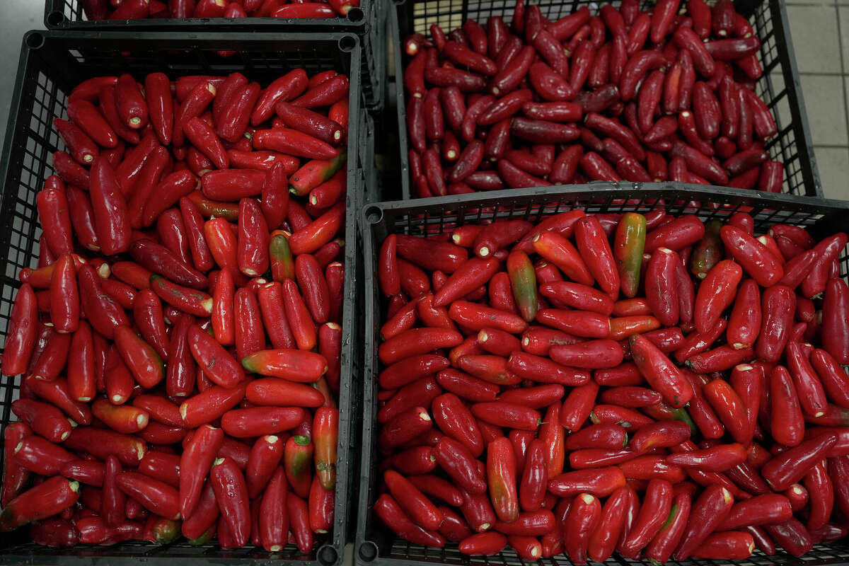 Sriracha shortage hits Houston restaurants and diners