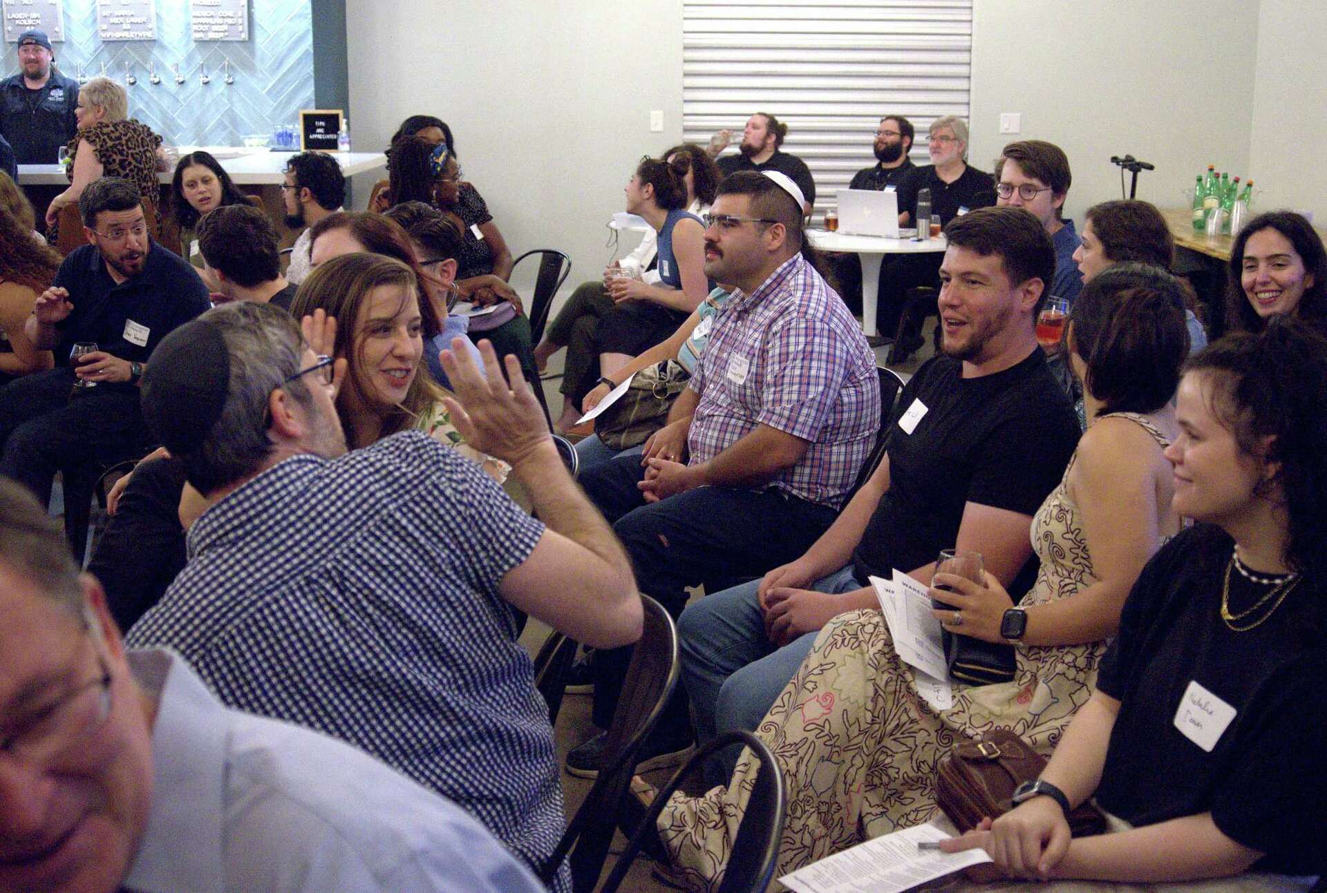 Houston's Warehouse Shabbat offers prayer service with jazz club feel