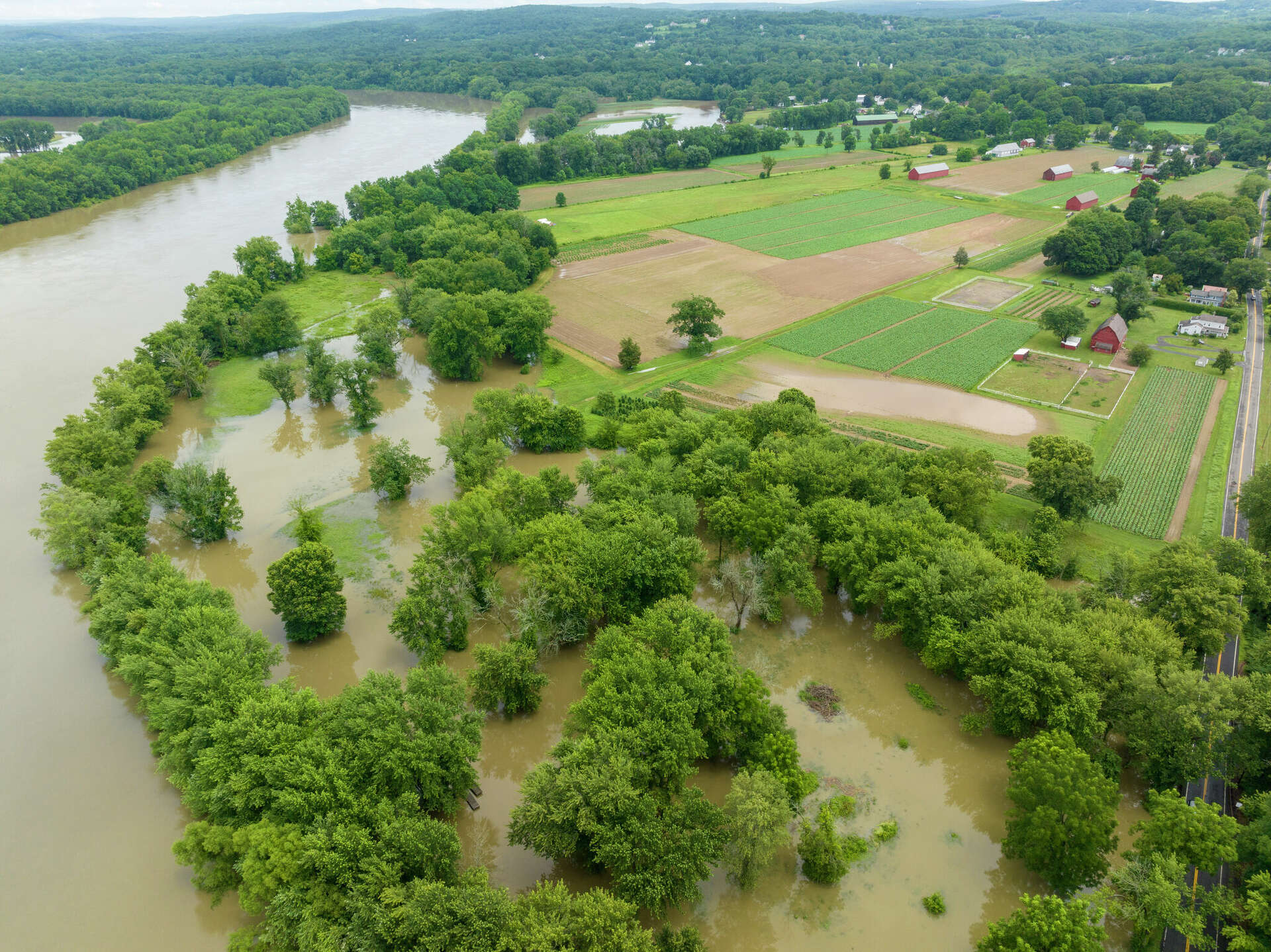 Connecticut River flooding causes farmers to lose crops