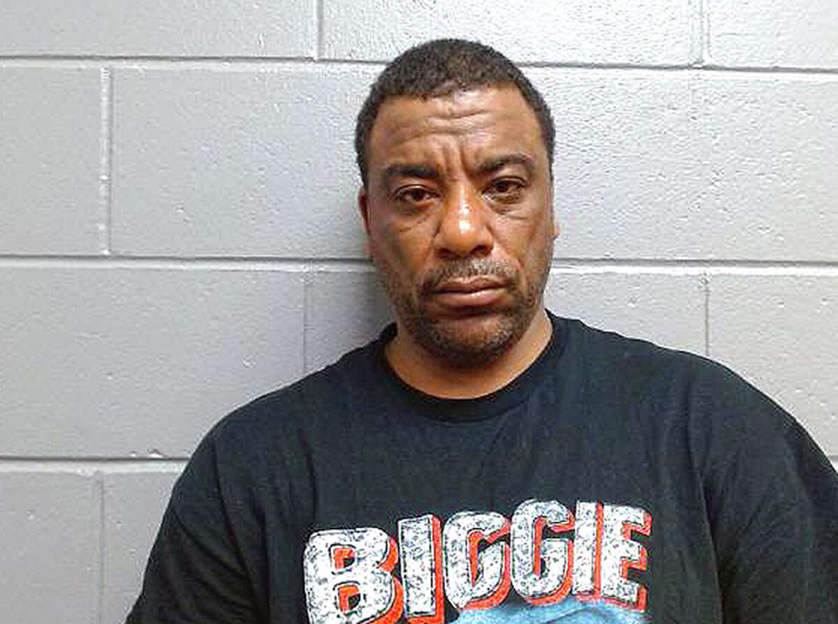 Police seeking help to find those with warrants