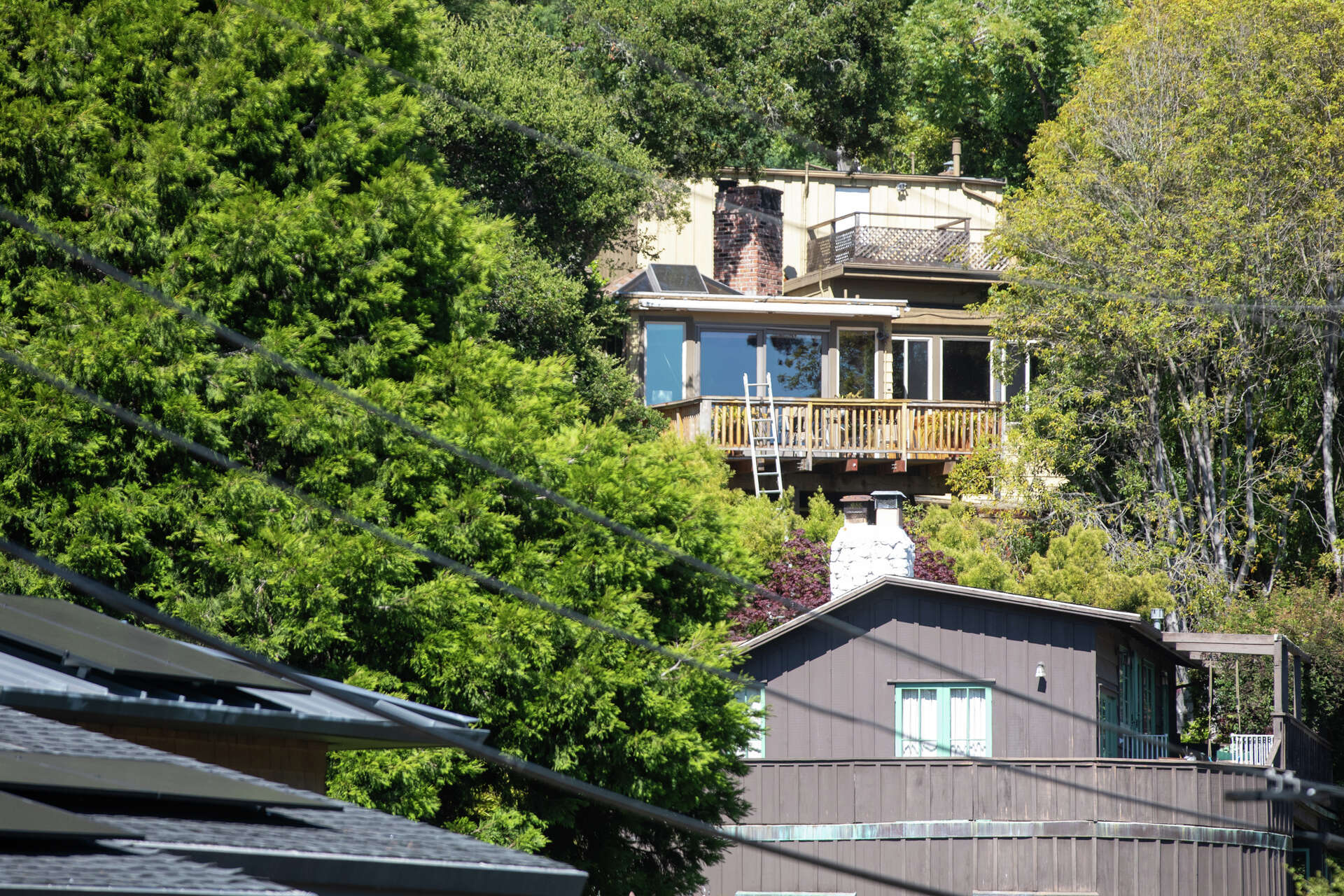 The Berkeley home where Oppenheimer lived, partied is for sale