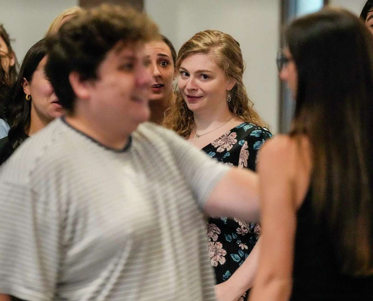 Houston singer prepares for Hobby Center show while battling illness