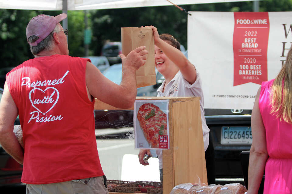 Norwalk's new Wave Hill Breads to have pizza, sandwiches, early hours