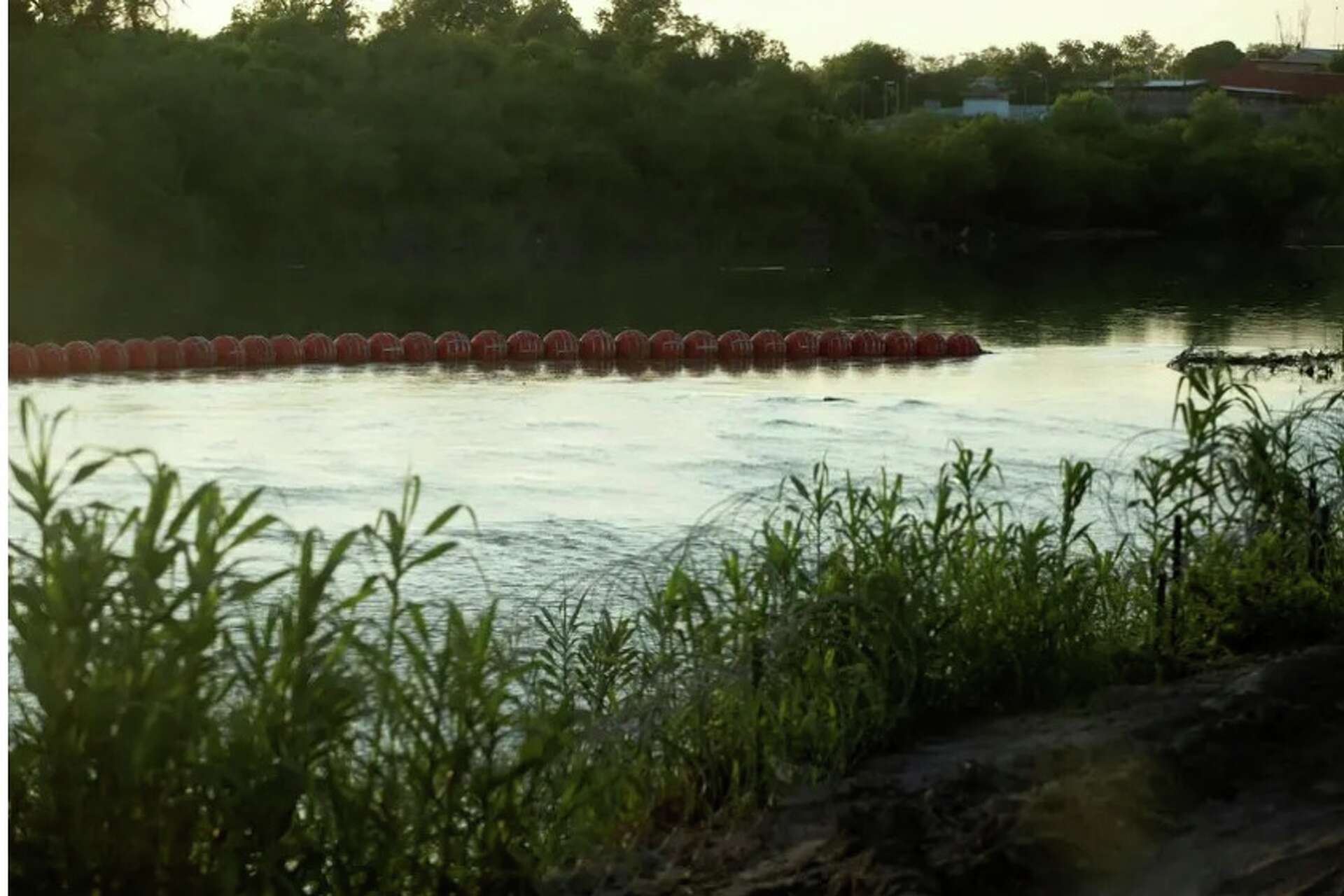 Mexico files complaint over Gov. Abbott’s floating border barriers