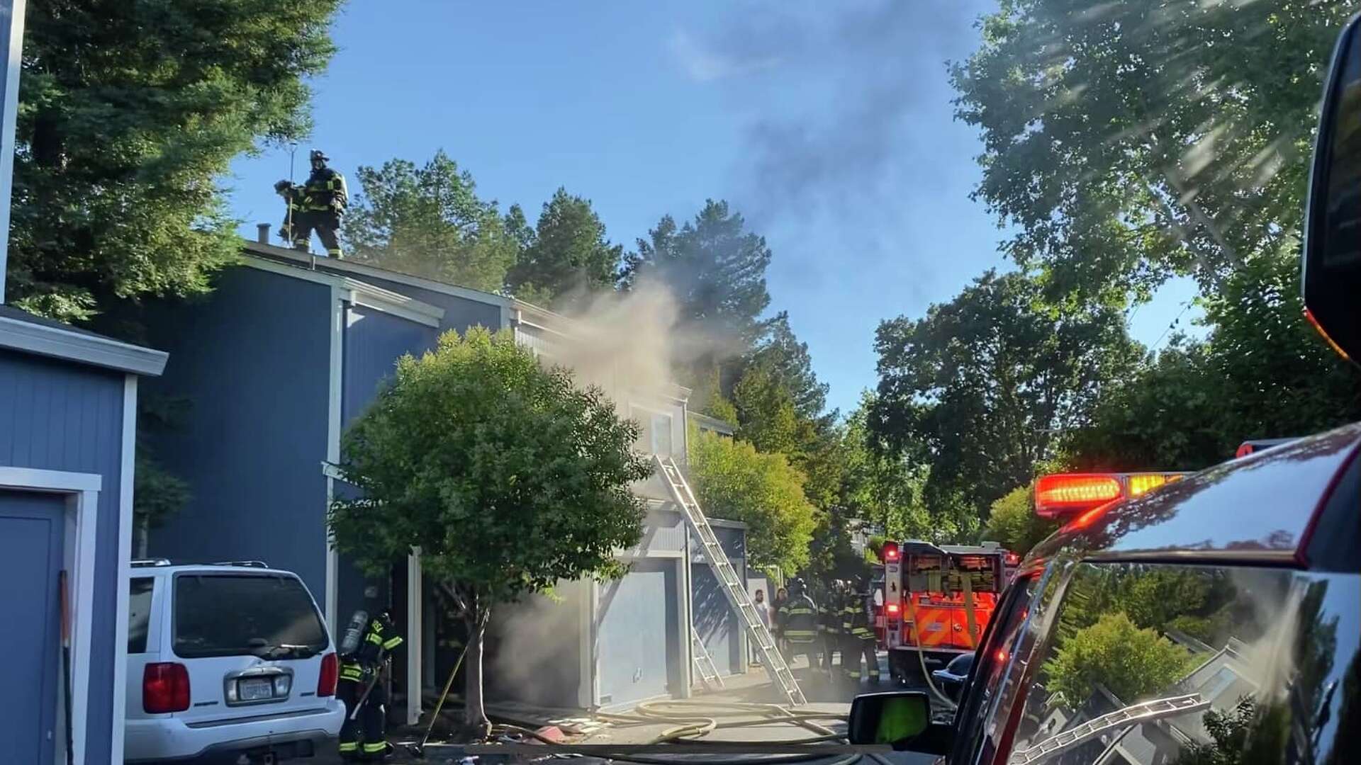 Youth seriously injured in Santa Rosa apartment fire