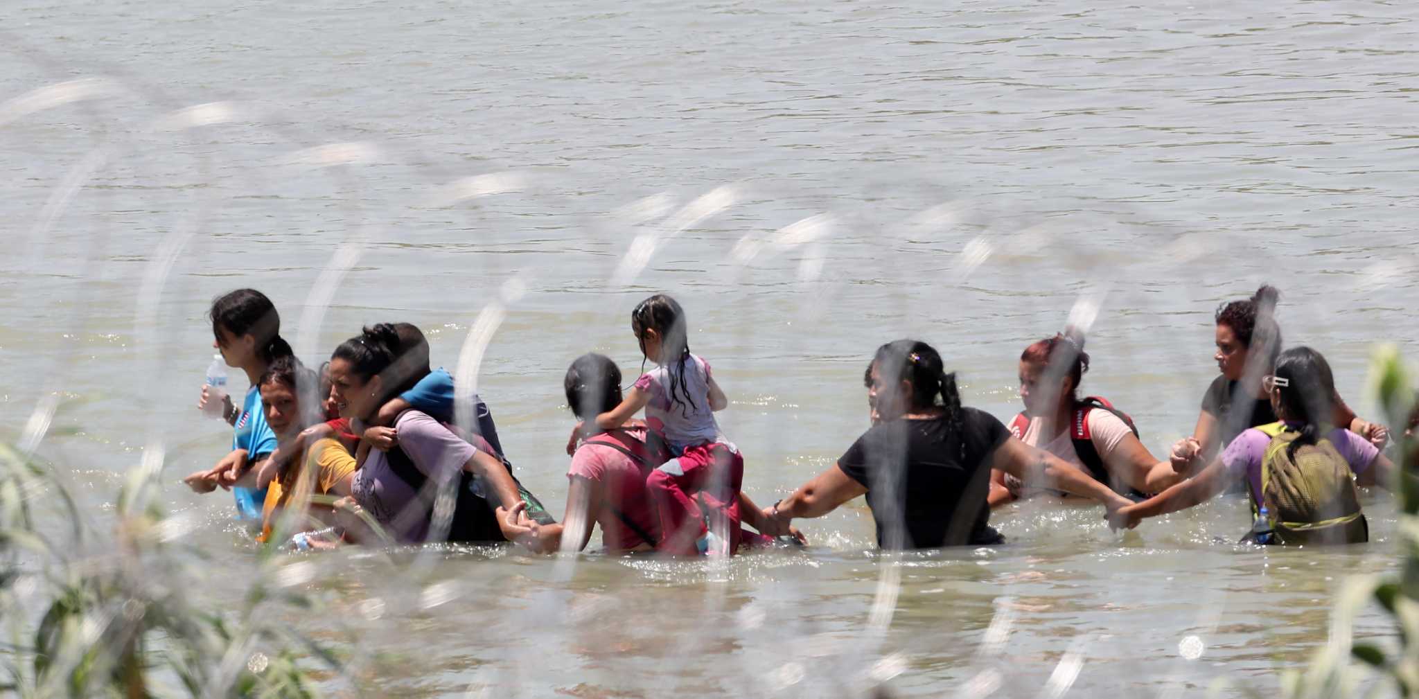 Letters, July 18: Stop illegal, unsafe entry at Texas border