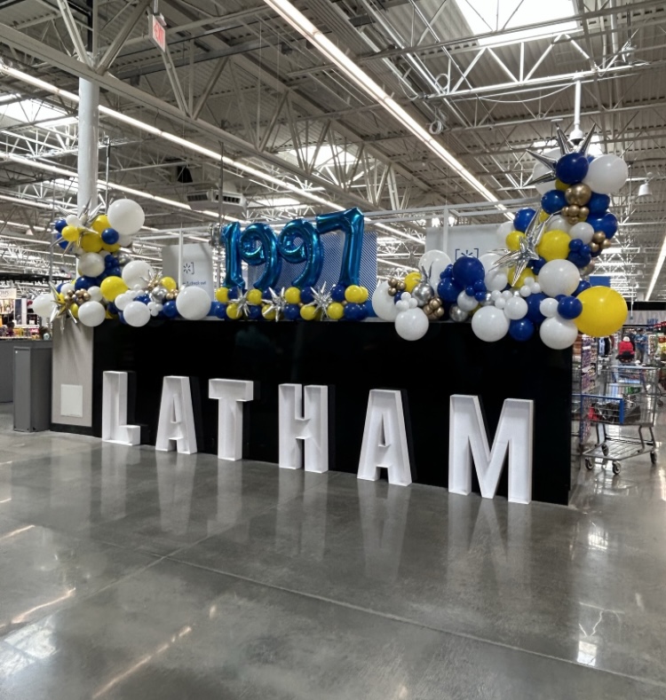 Walmart completes remodeling at Colonie store