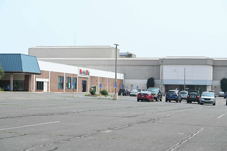 Enfield Square mall to be converted into retail, housing, two hotels