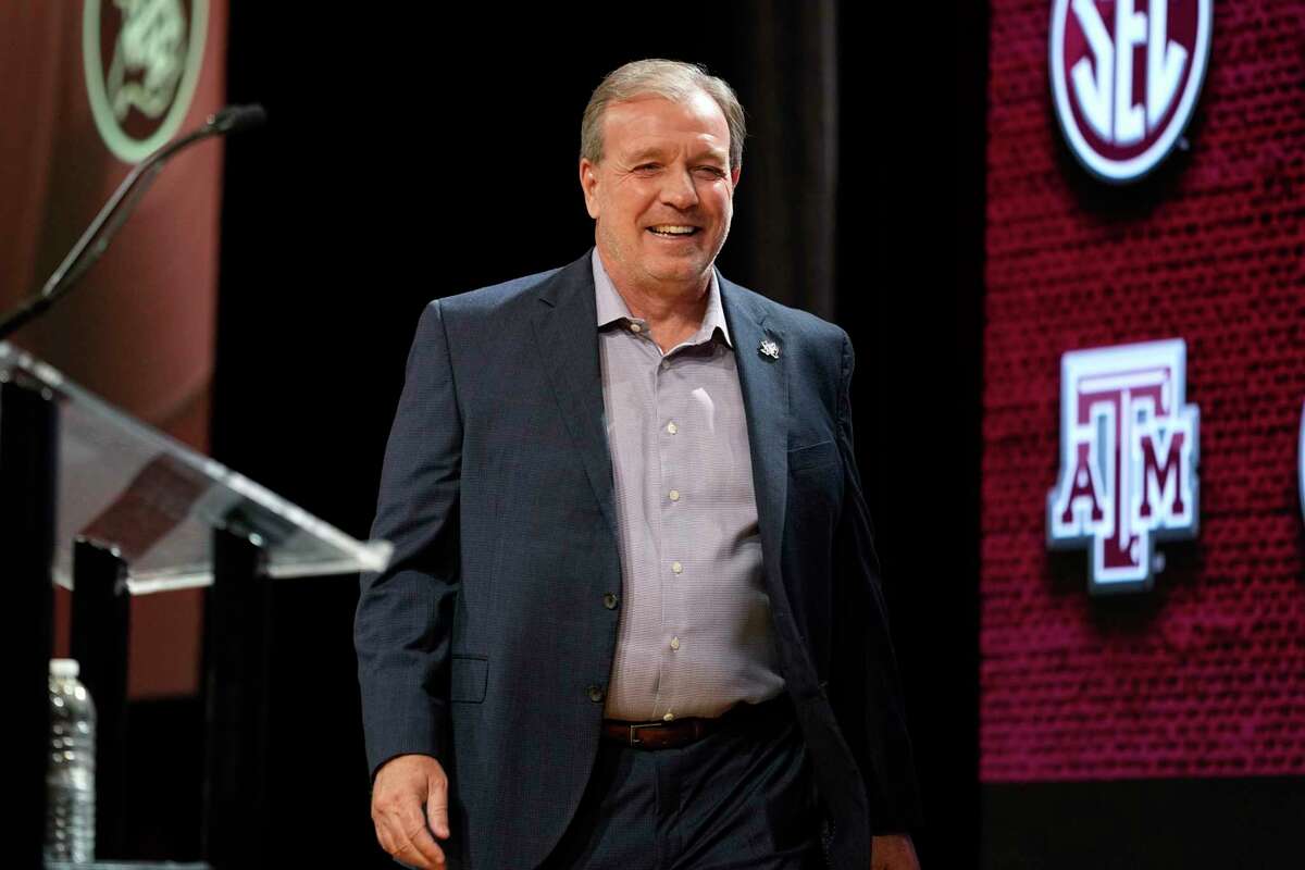 Texas A&M football: Ainias Smith vows WRs will 'definitely' be open