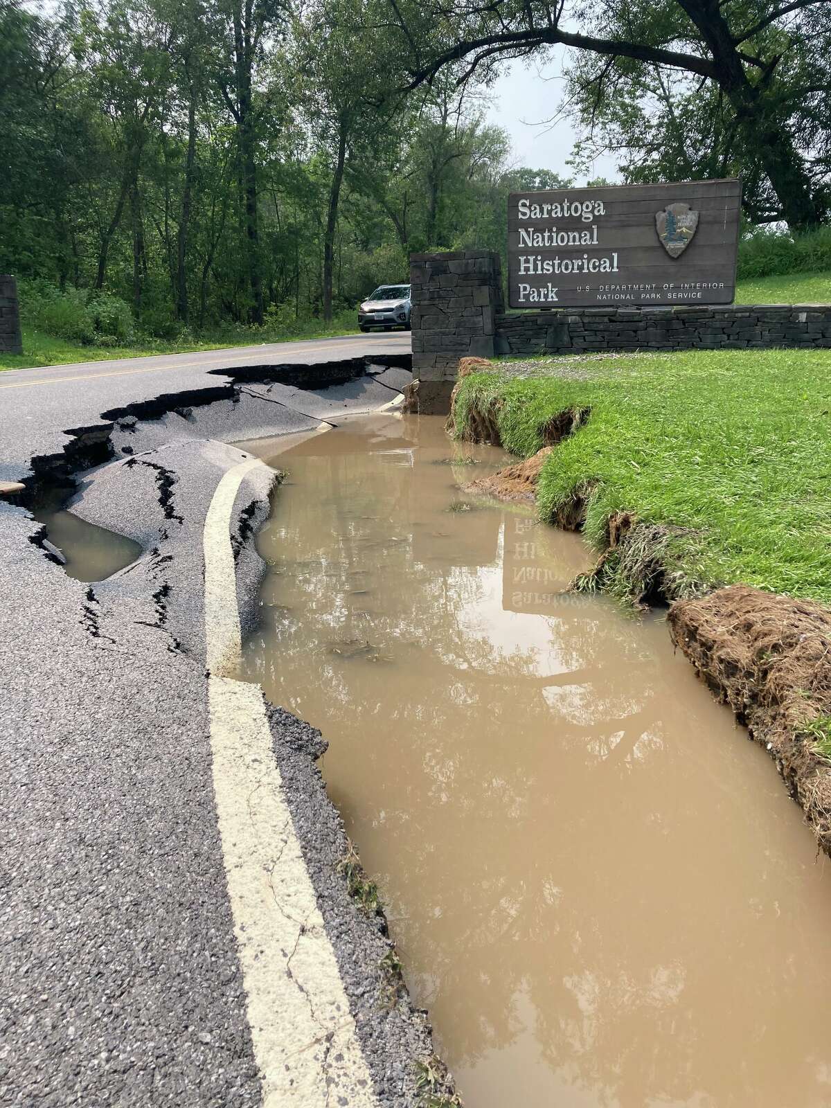 Flash flooding damages Saratoga battlefield entrance, trails