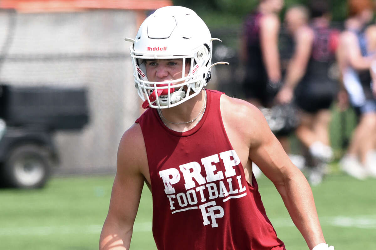UConn football commit Jon Morris is leader for Fairfield Prep