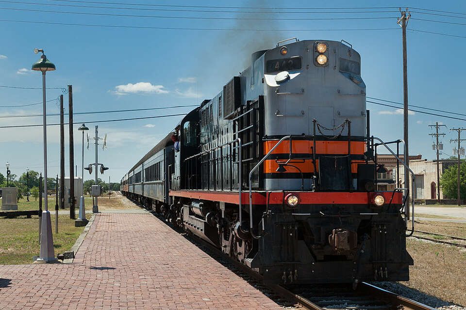 The best train rides in Texas offer rides of a lifetime