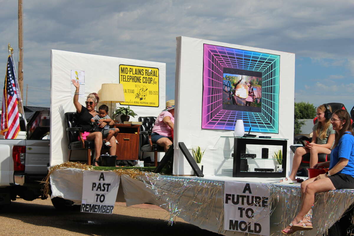 PHOTO GALLERY: Swisher County Picnic parade and barbeque