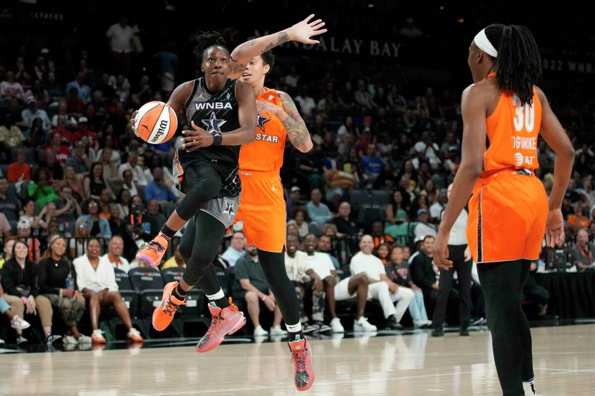 Year after snub, Vegas Aces’ Chelsea Gray one of WNBA’s biggest stars
