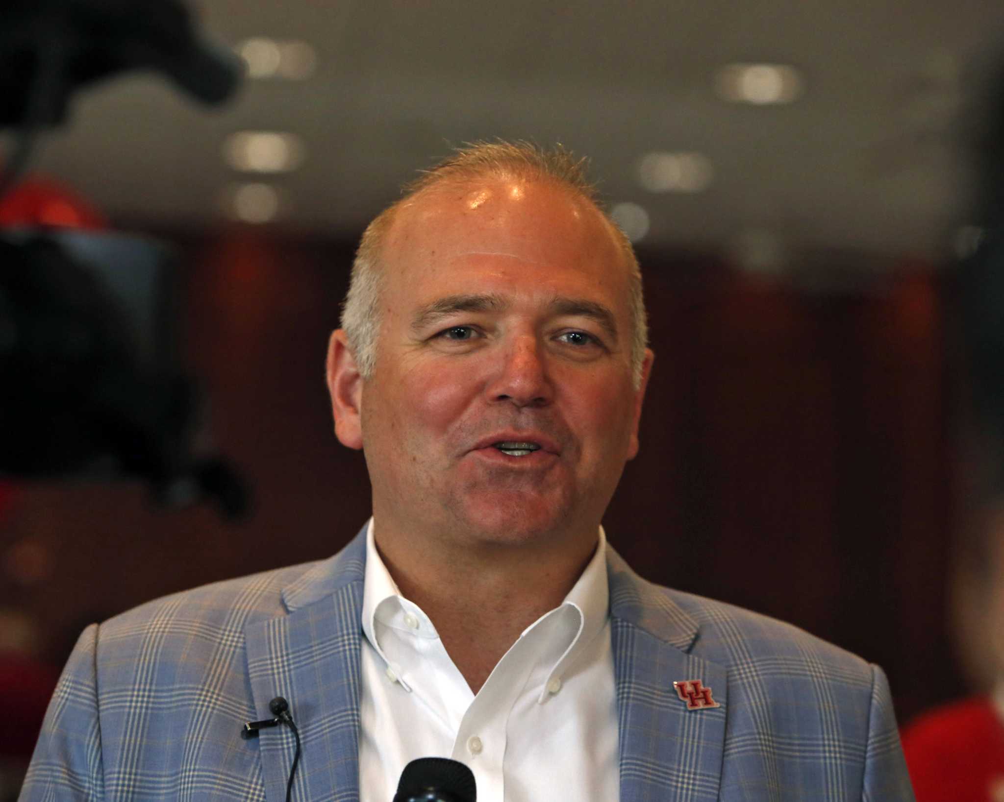 UH and NCAA: Transfer portal and NIL have become 'pay for play'