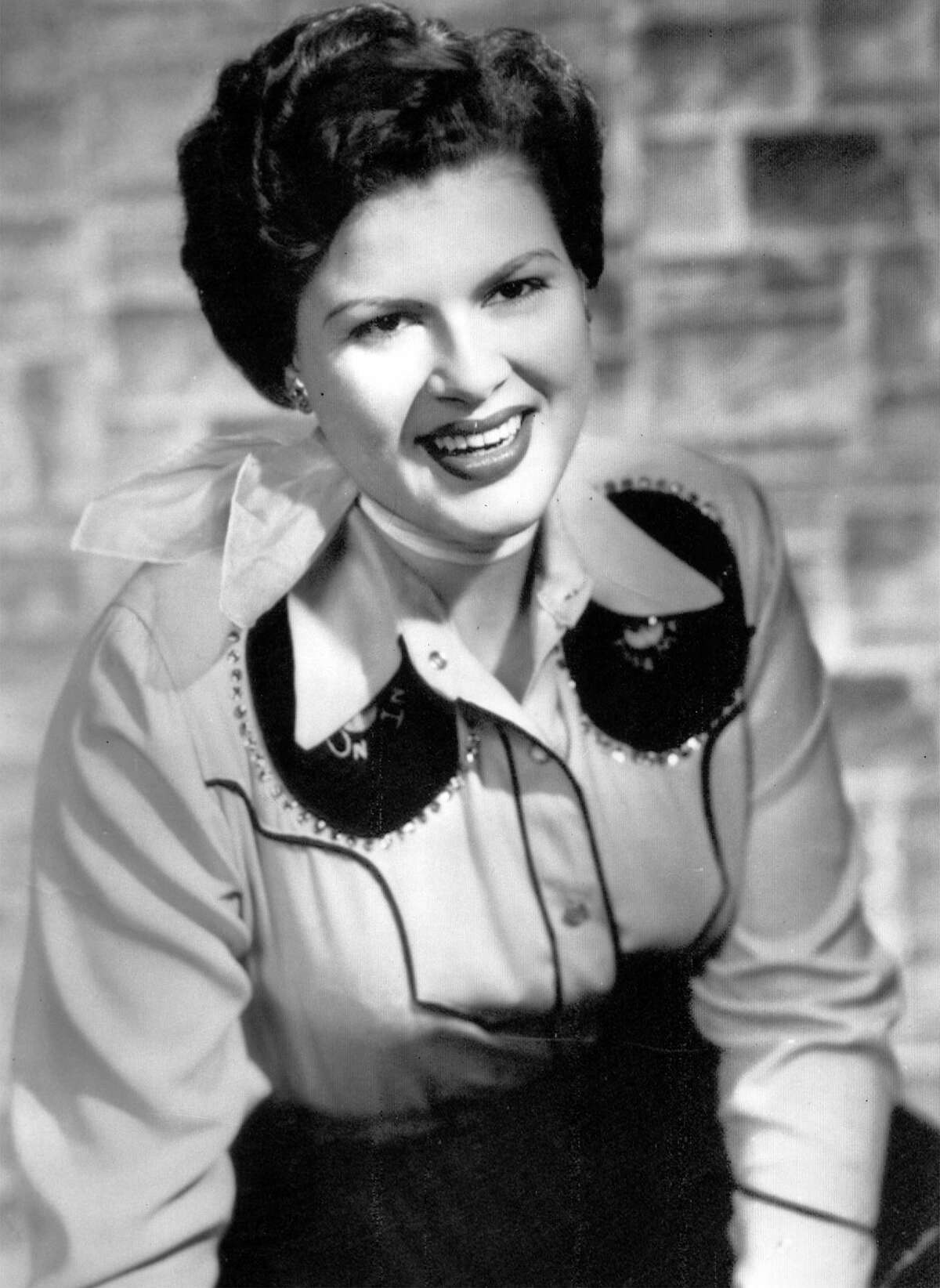 'Always...Patsy Cline,' born in Houston, returns to Stages