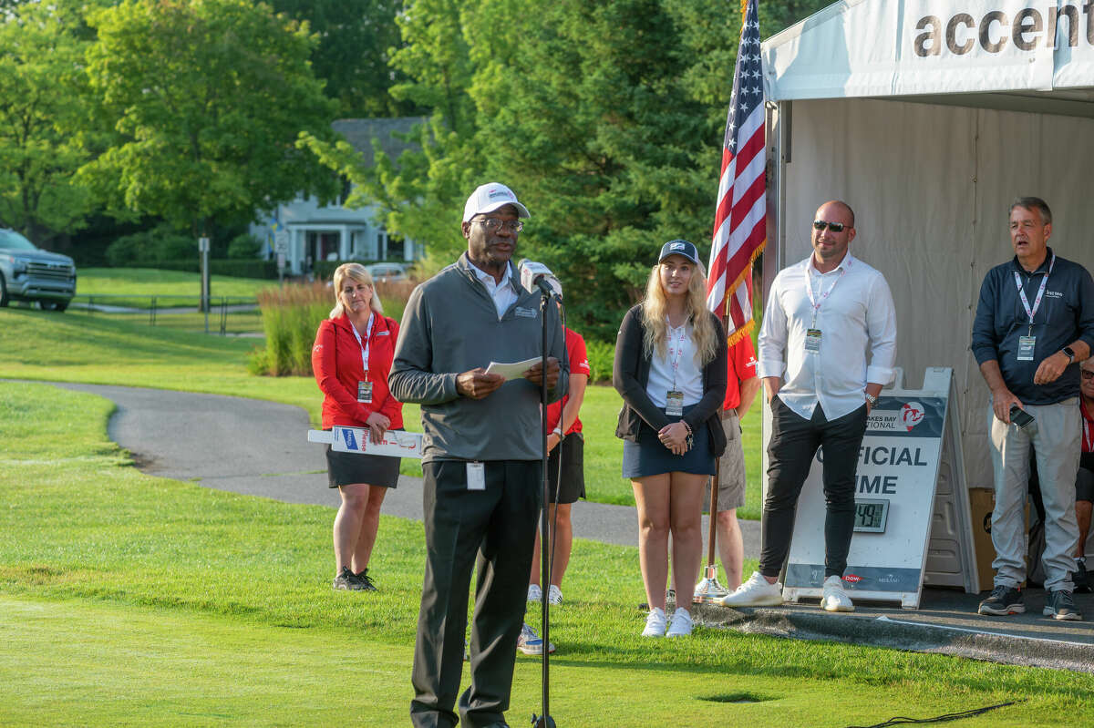 Dow GLBI under way at Midland Country Club; Dinh starts first round