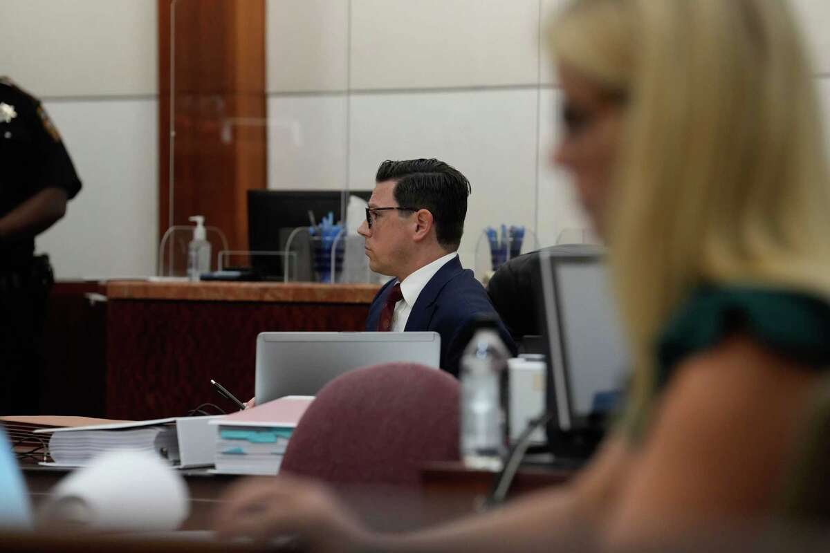 HPD interviews with teen charged in Lamar HS shooting in question