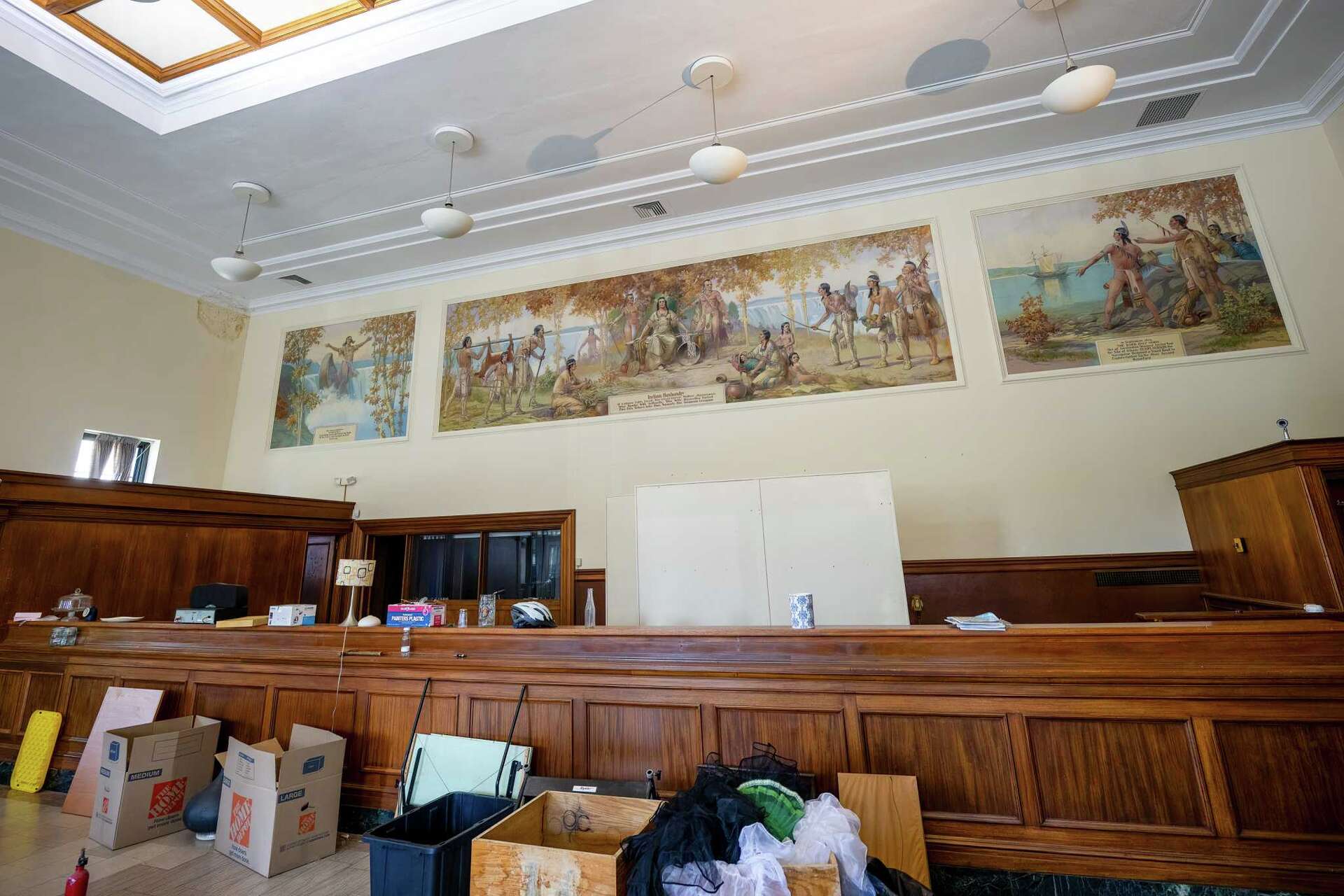 Cohoes Common Council approves buying iconic bank building for library