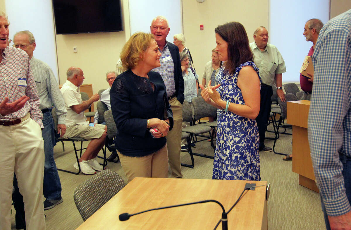 New Canaan Democrats back Amy Murphy Carroll for first selectman