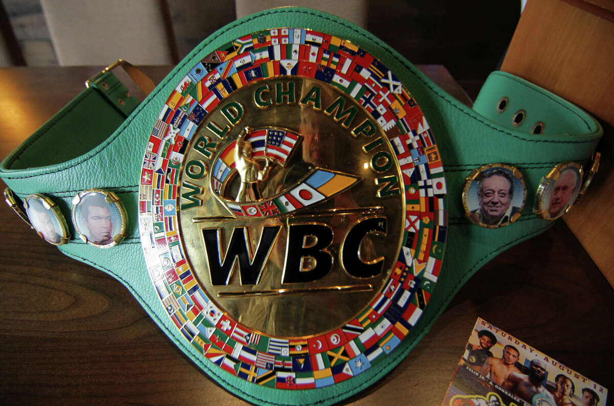 CT boxer Chordale Booker to defend WBC USA Super Welterweight title