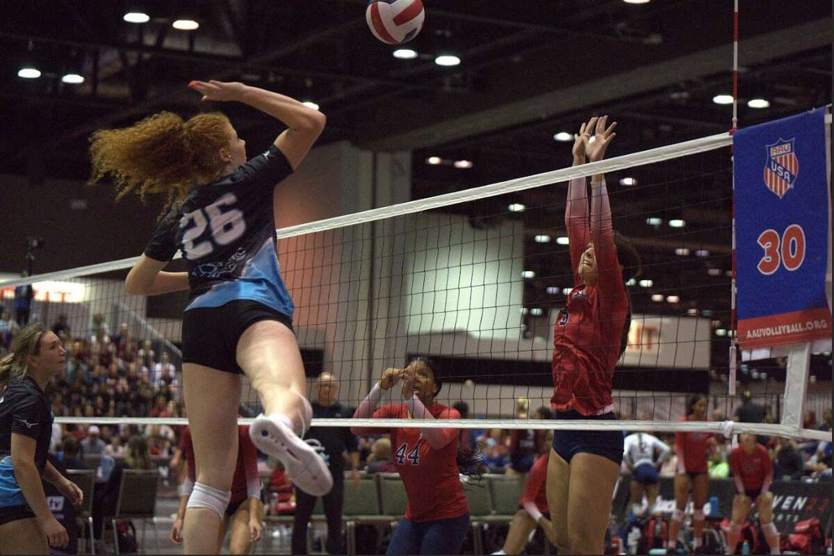 Cass City volleyball player Ignash participates in club action