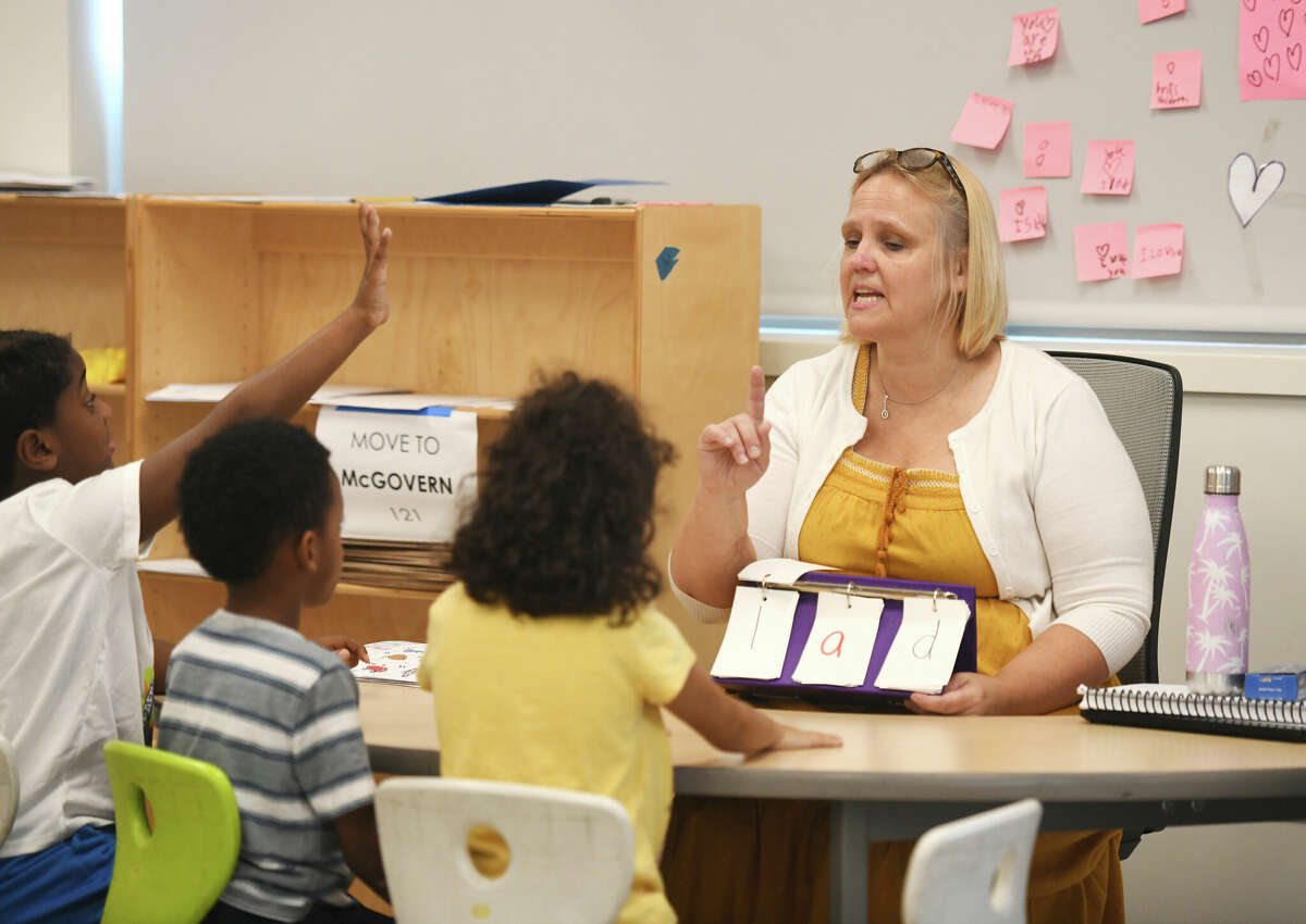 Why is a Stamford administrator teaching first graders?