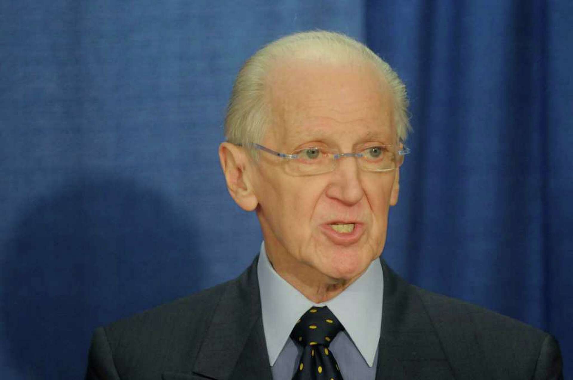 Aqueduct gaming report rips Paterson, Senate leadership