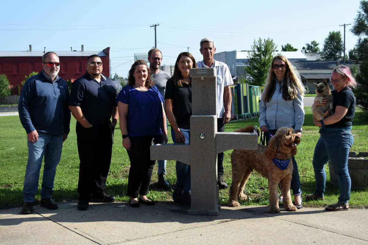 Evart's Pere Marquette Trail gets new drinking fountain