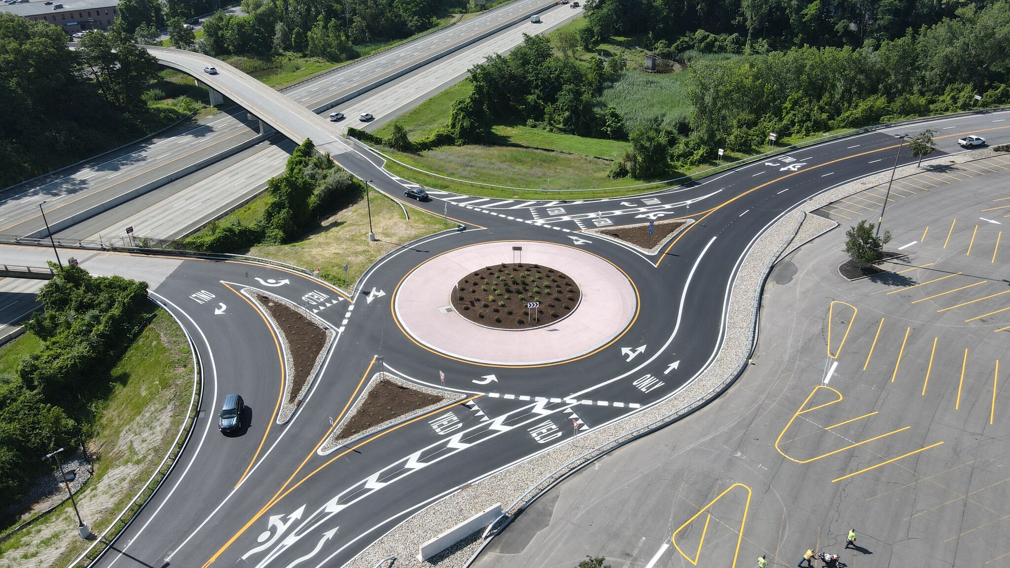 Roundabout connecting I-87, Crossgates Mall finishes, opens to traffic
