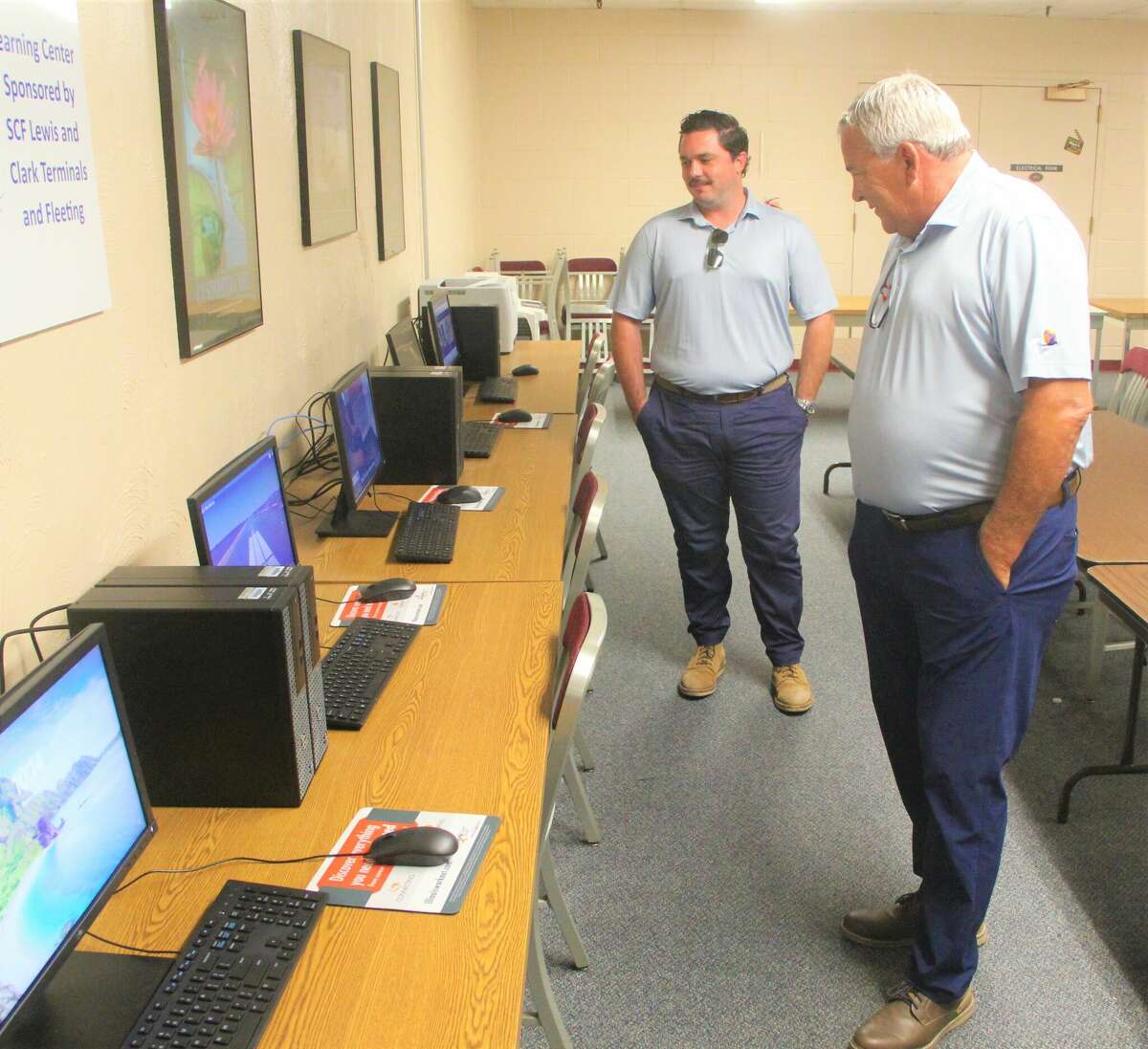Learning center reopens with new computers at Madison County Employmen