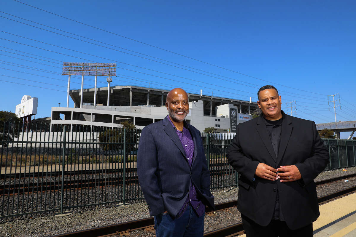 Community groups voice demands for Oakland Coliseum redevelopment
