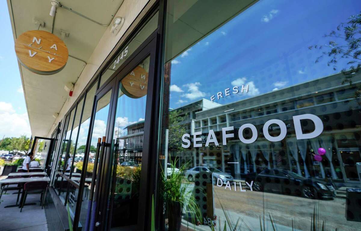 Navy Blue Houston review: A seafood restaurant with immaculate style
