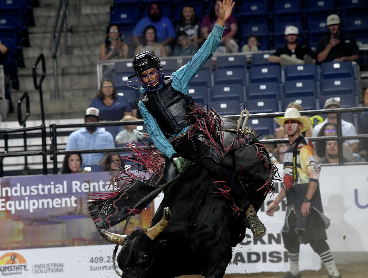 Professional bull riding offers rodeo thrills in Beaumont