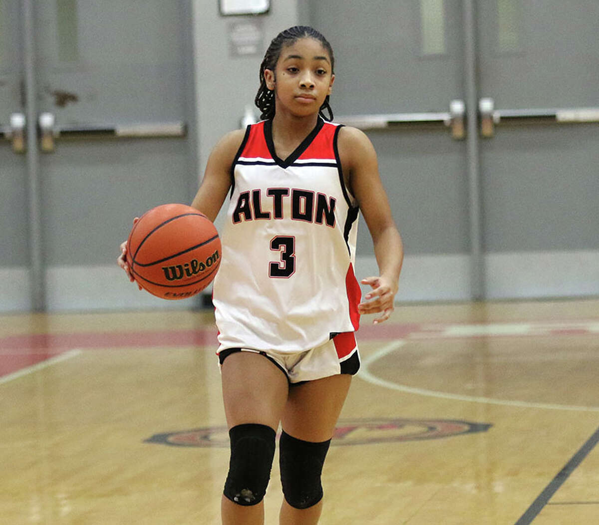 Proctor does it all as 'floor general' for the Redbirds