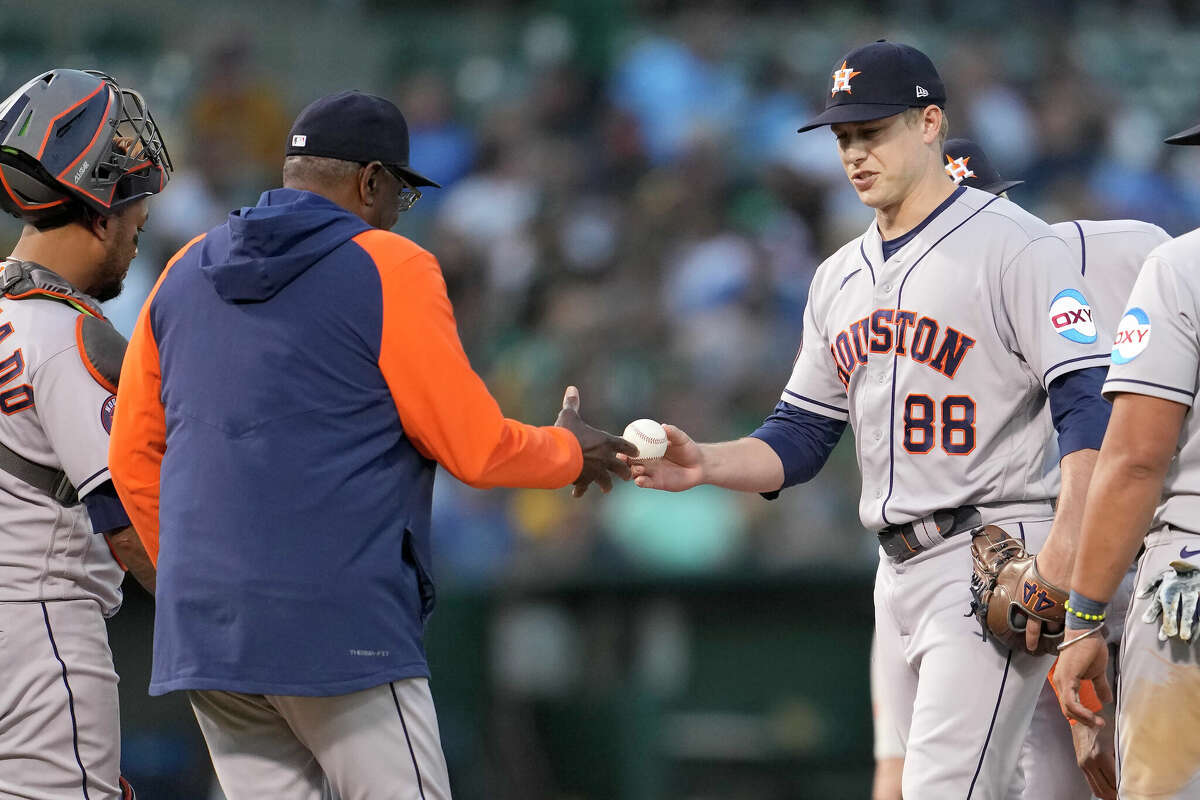 Houston Astros suffer first loss to Oakland A's this season