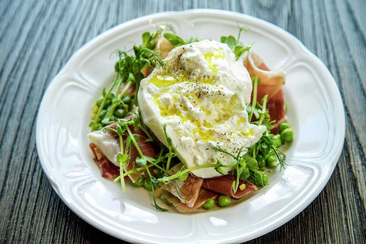 Navy Blue Houston review: A seafood restaurant with immaculate style