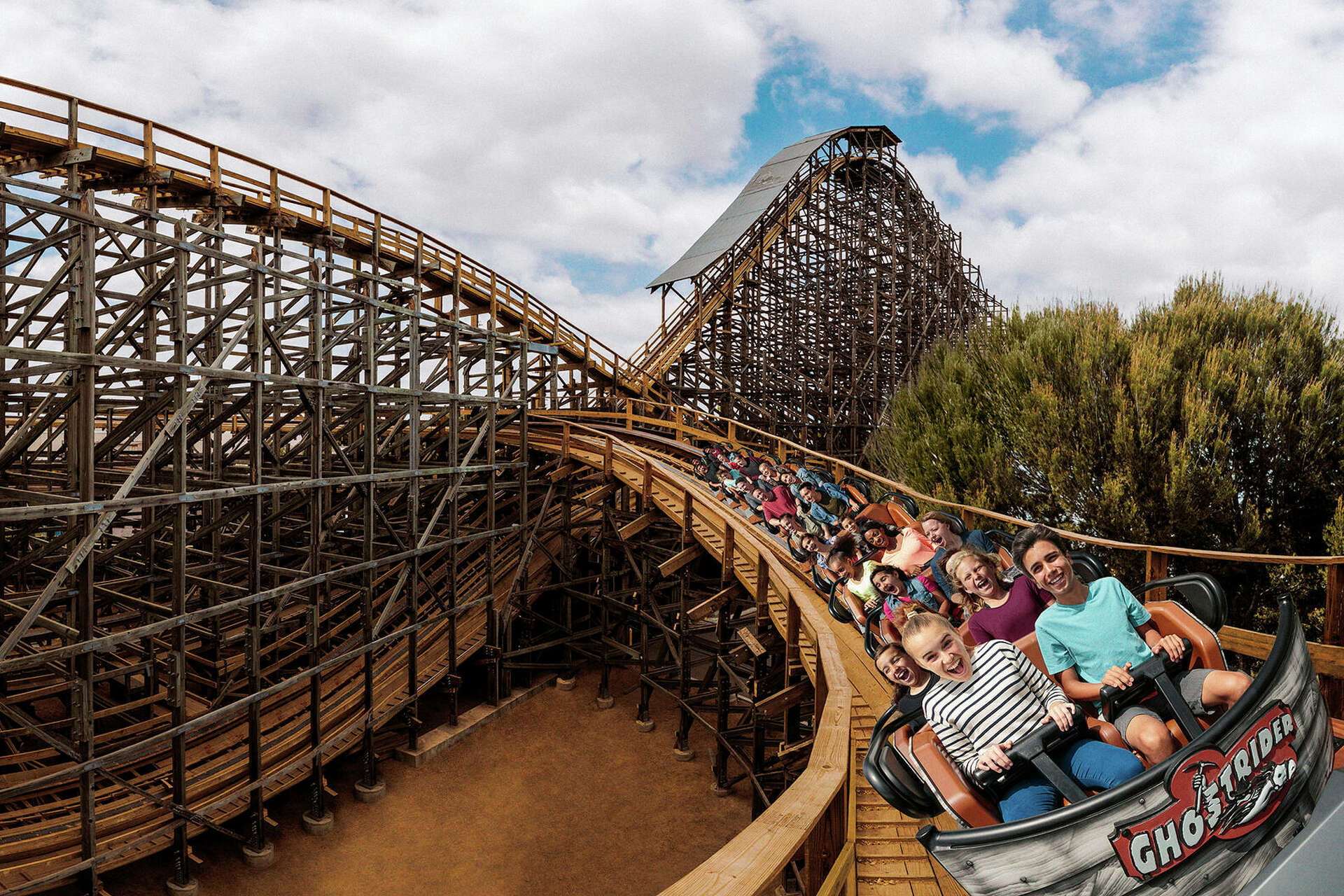 Log Ride Knotts Berry Farm