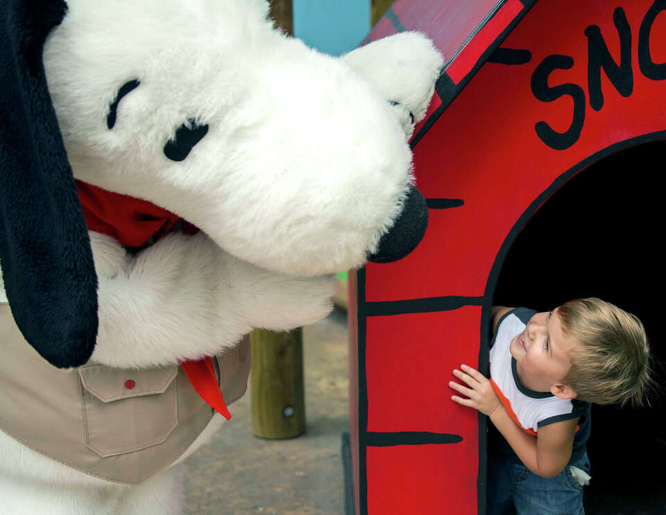 How Knott’s Berry Farm rides compare to other CA theme parks