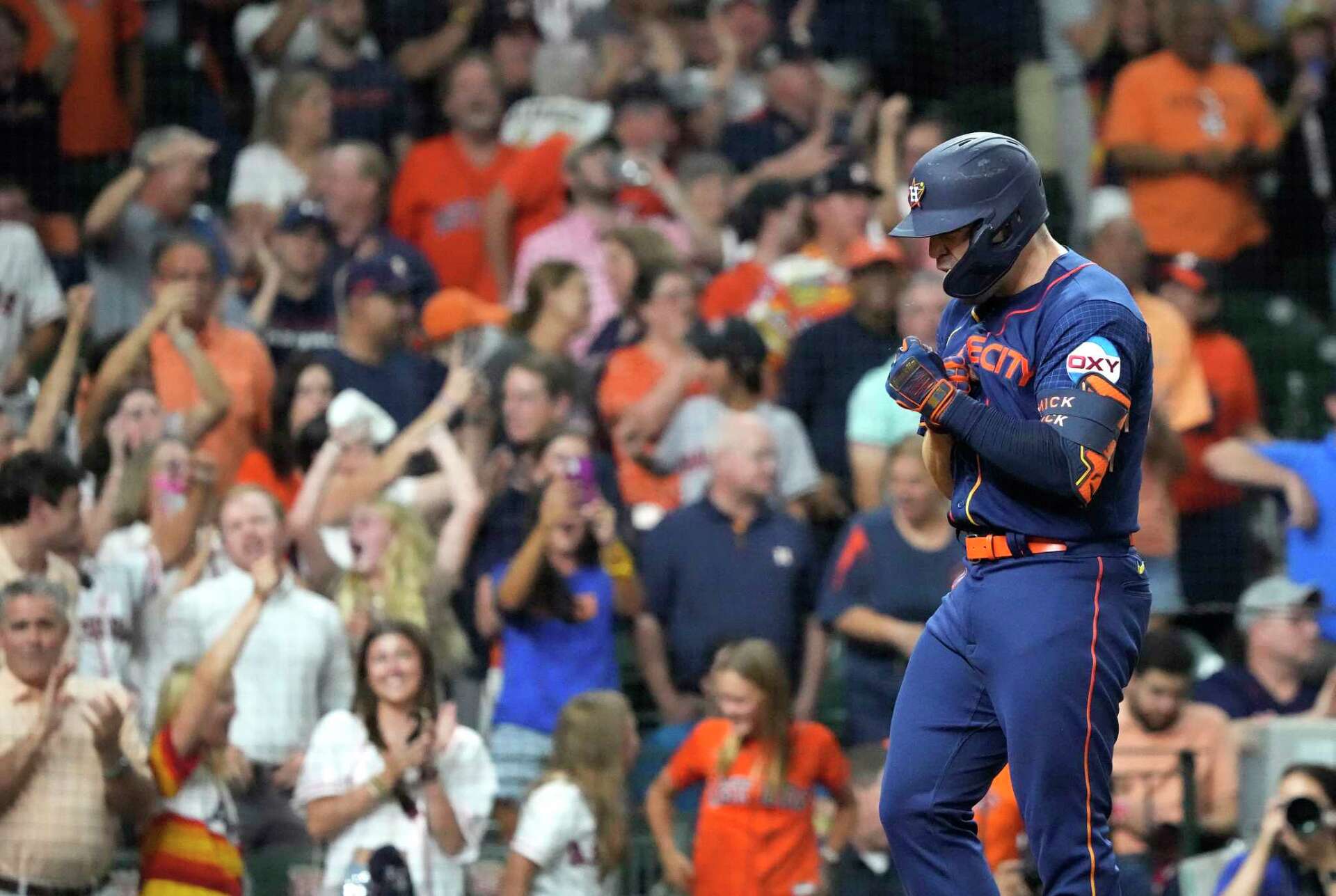 Astros' Chas McCormick got home run dance from Eagles' Miles Sanders