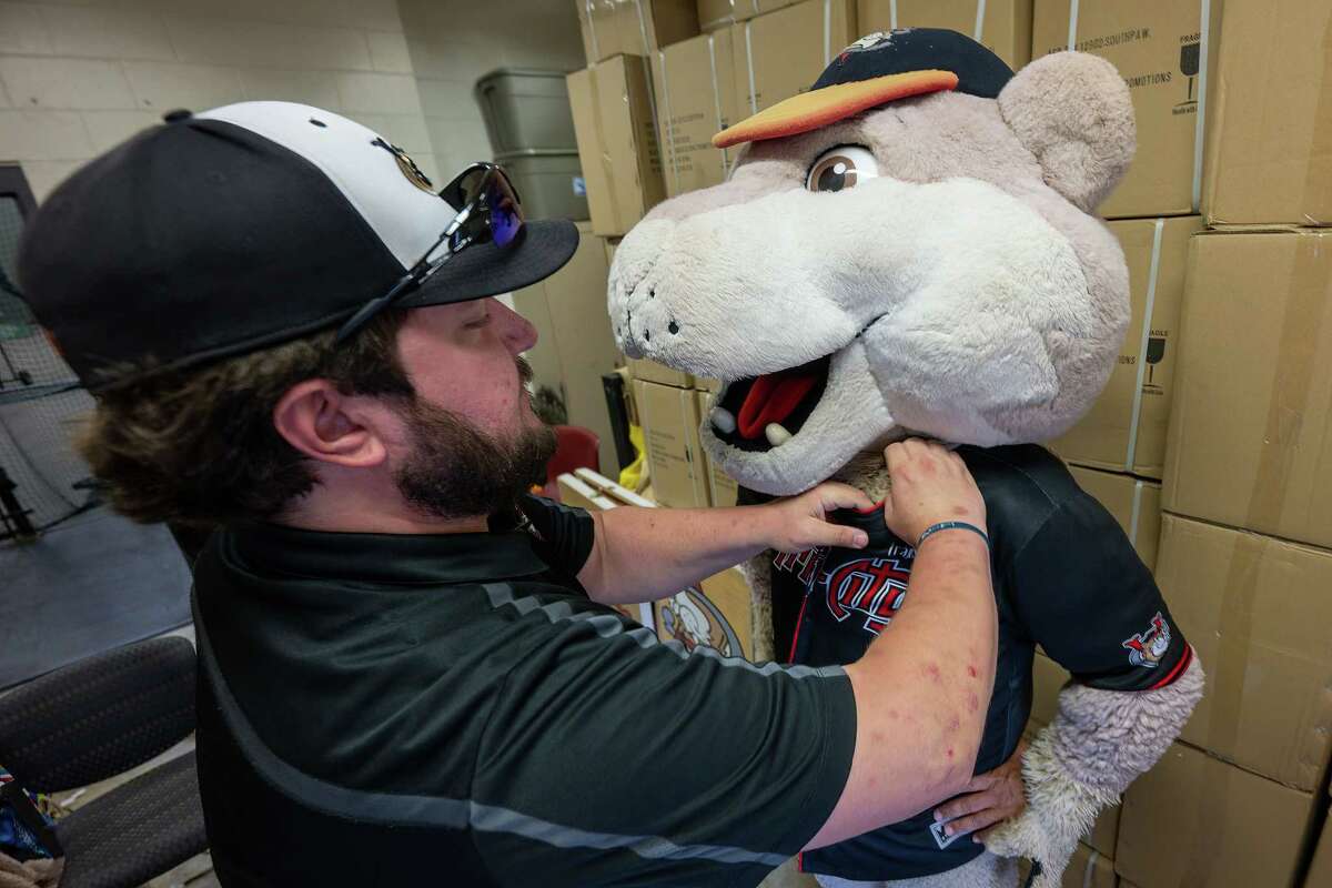 Meet ValleyCats' SouthPaw, the 'luckiest man in the world'
