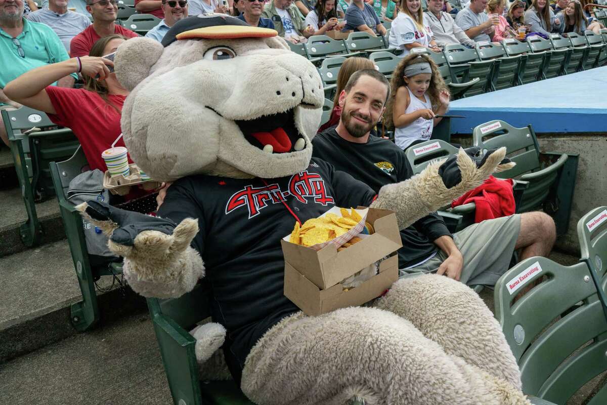 Meet ValleyCats' SouthPaw, the 'luckiest man in the world'